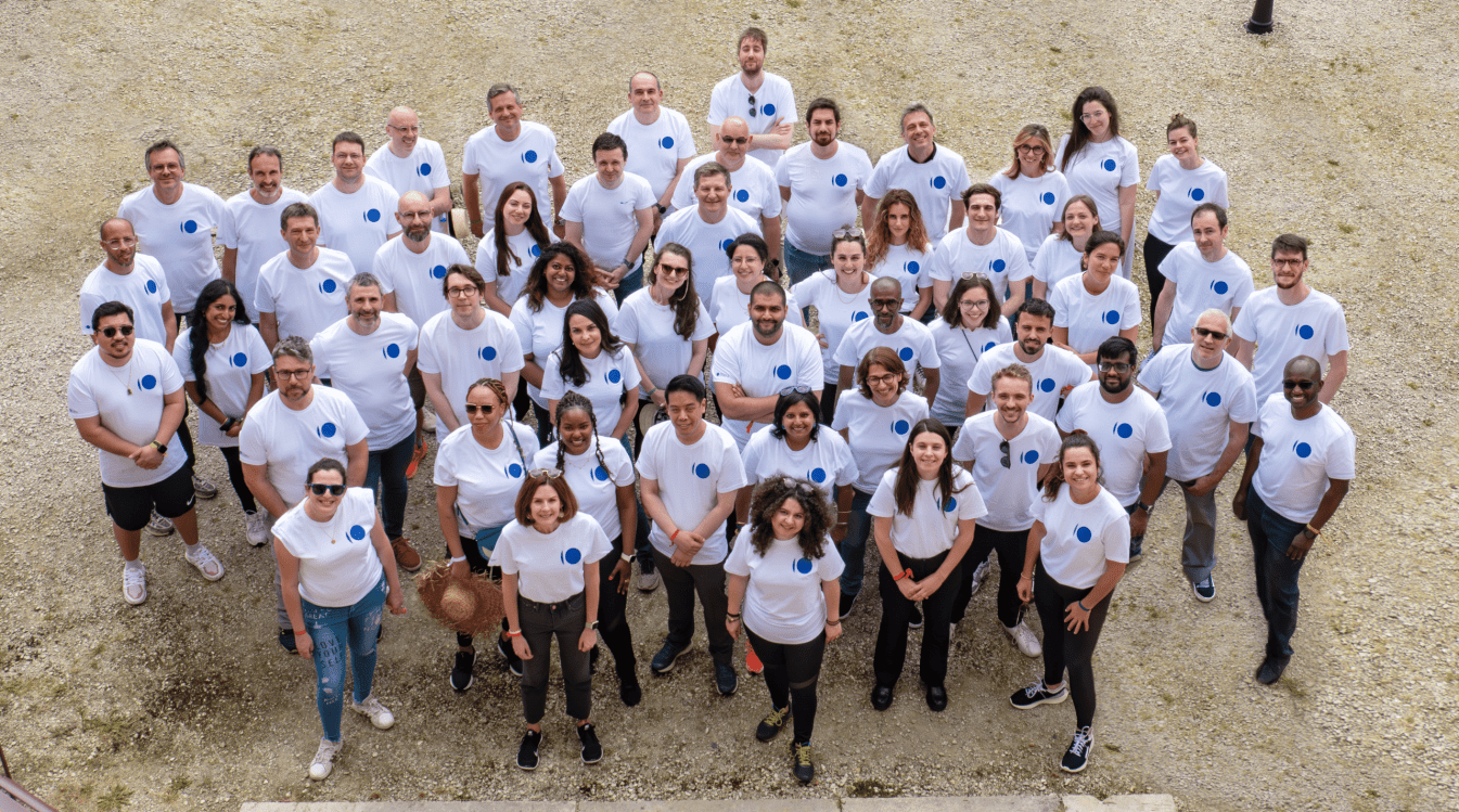 Bleu I Collaborer et innover en confiance